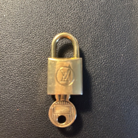 Louis Vuitton | Accessories | Louis Vuitton 20 Series Lock Key Choose ...
